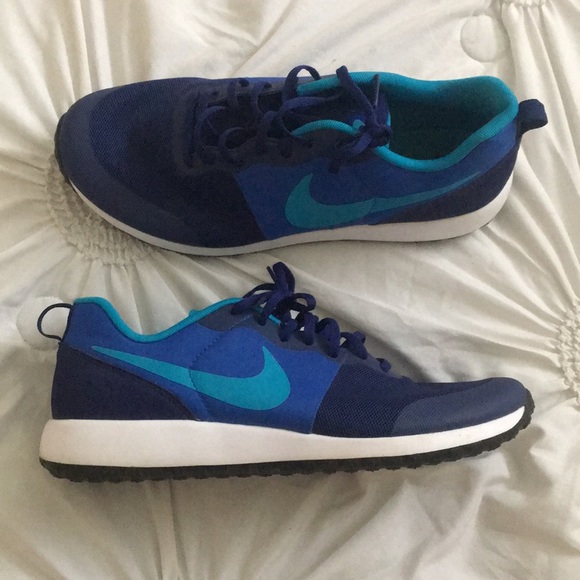 Nike | Shoes | Twotoned Blue Nikes | Poshmark